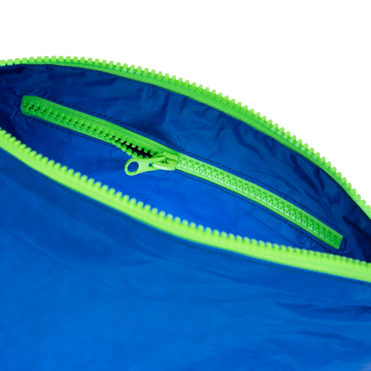 Essential Blue Pouch Large - Waterproof Material – Bailey & Jools